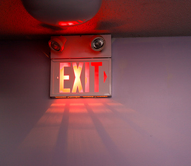 Emergency Ready: A Contractor’s Guide to Commercial Emergency Lights
