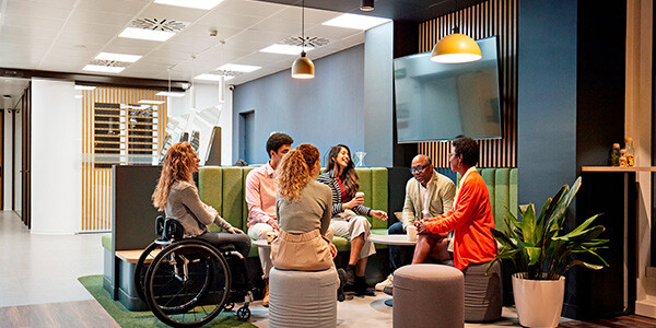 Lighting Ergonomics In The Office 5 Ergonomic Lighting Tips For The